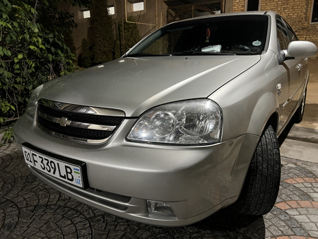 Lacetti 1.8 2009г
