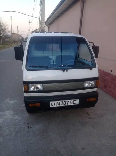 Labo yili 2020 rangi oq