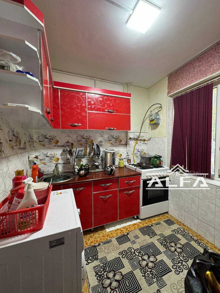 2 xonali 56m² 1-qavat uy sotiladi