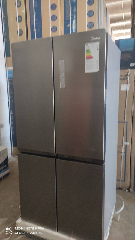 Холодильник Midea