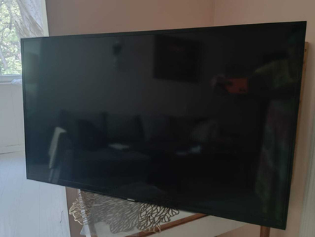 Продается телевизор samsung