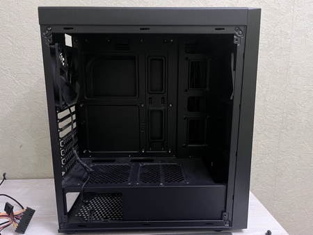 Корпус для игрового компьютера Aerocool Bolt