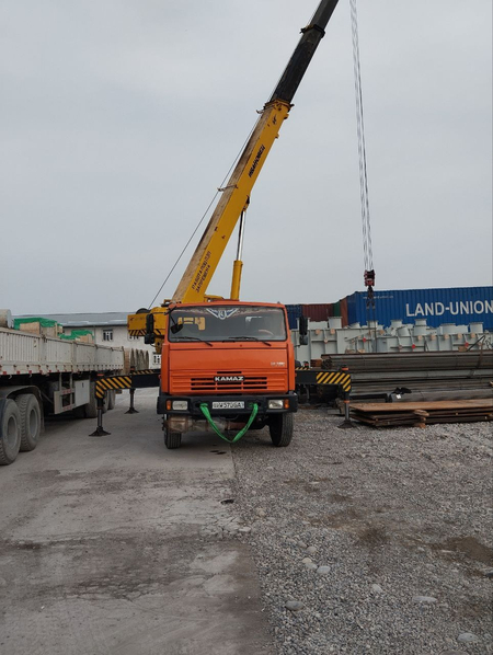 Kamaz Avtokran 25T  16T