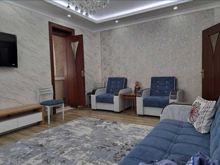 09Сдается КЛАССНАЯ квартира на Максиме Горьком