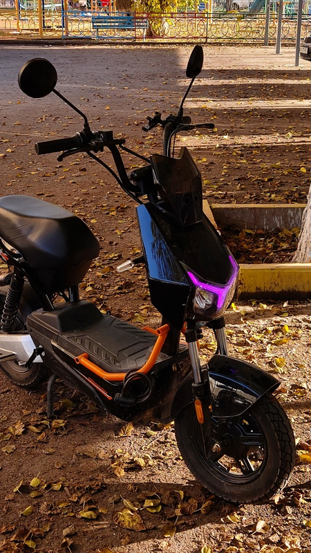 Elektro Skuter Moped