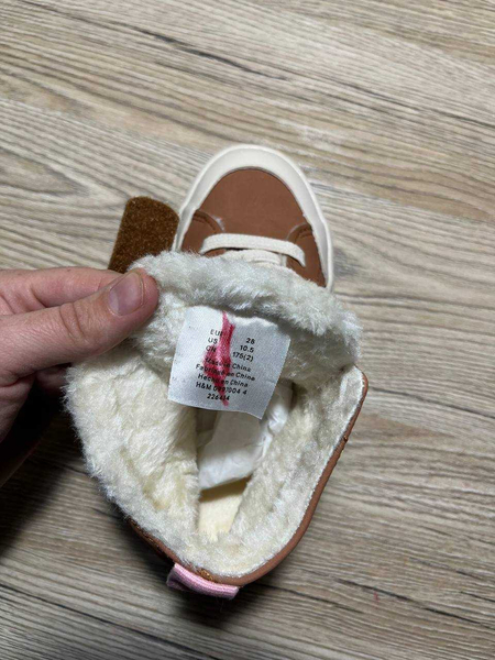 новые утепленные кеды hm