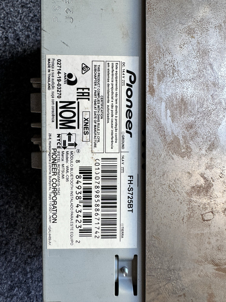 Продается магнитола Pioneer FH-S725BT