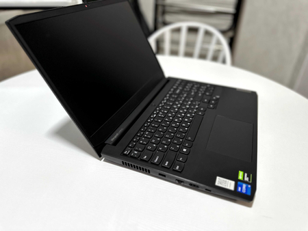Игровой ноутбук Lenovo