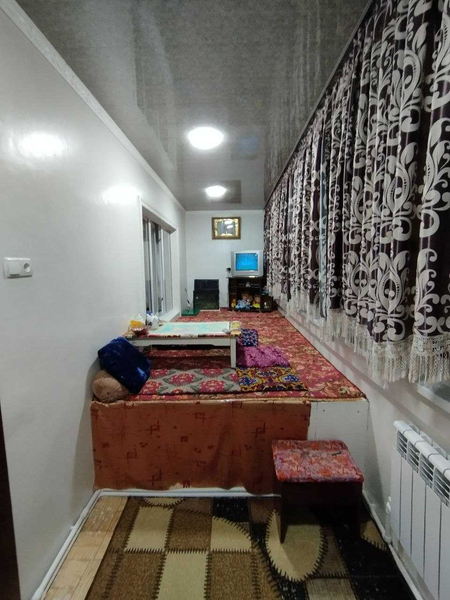 Продается 4 комнатная квартира в массиве Согдиана