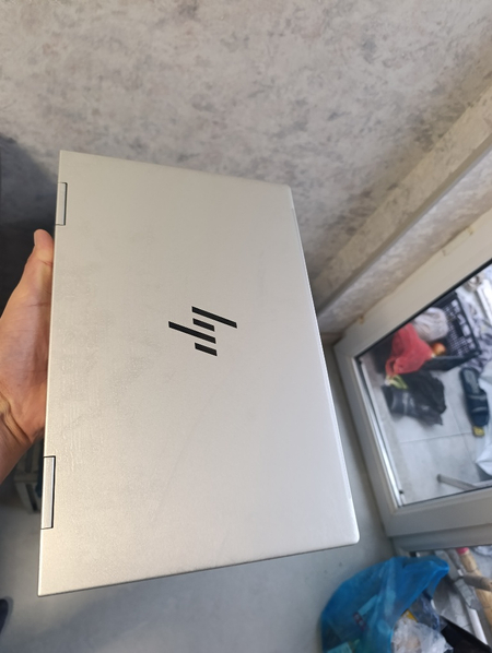 HP Envy x360 2-in-1 Laptop\\n14-es1013dx