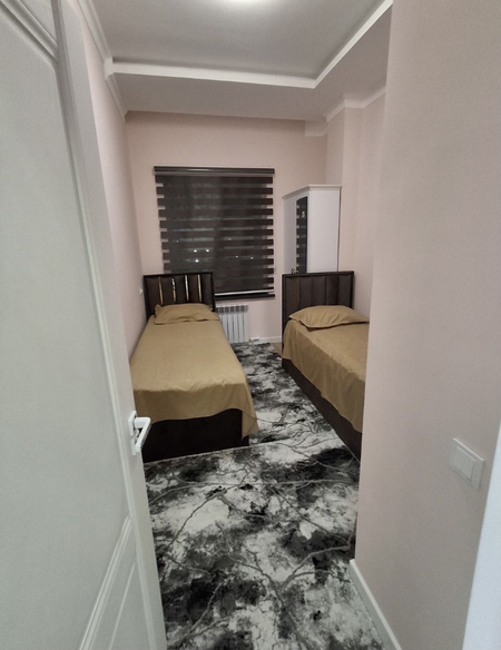Novza metro 3 xona 550$