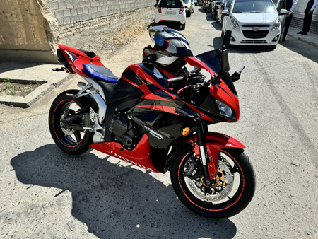 Honda CBR 600 RR
