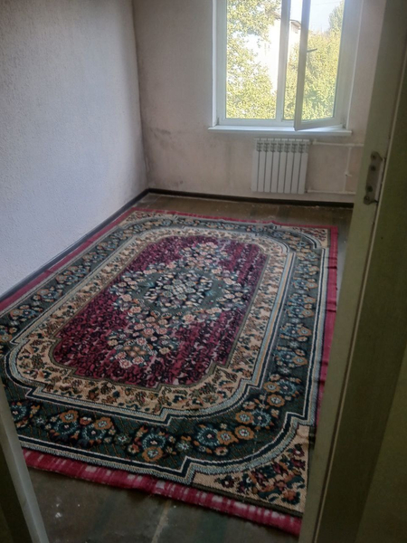 Чирчик ш. 3 м/н 4-этаж 2х янги планировка