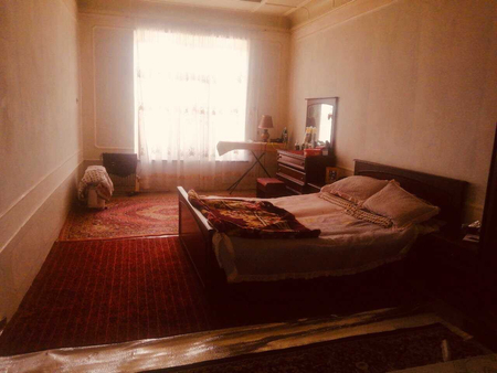 Хасанбойнинг пост Гаидан 5км. .8 сотихда 5 хонали уй сотаман.