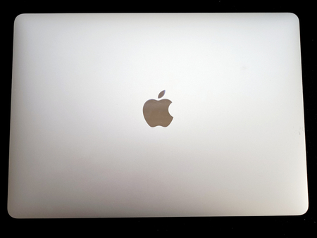 Macbook Pro i5 8/256