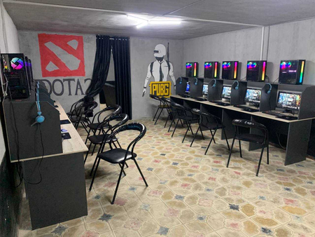 game club uchun 10 ta kompyuter holati ideal