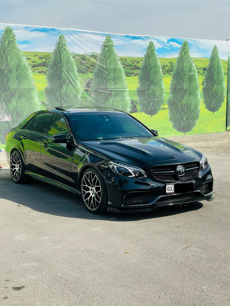 Mercedes Benz W212 E550 Brabus