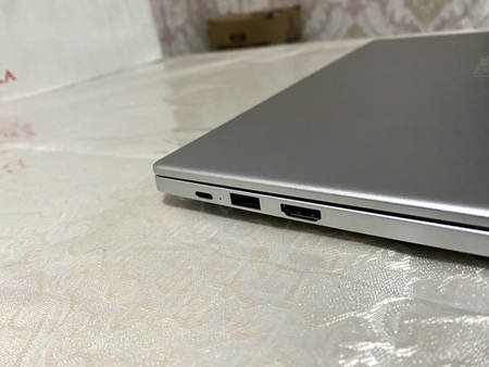 Ноутбук Huawei d15 core i3