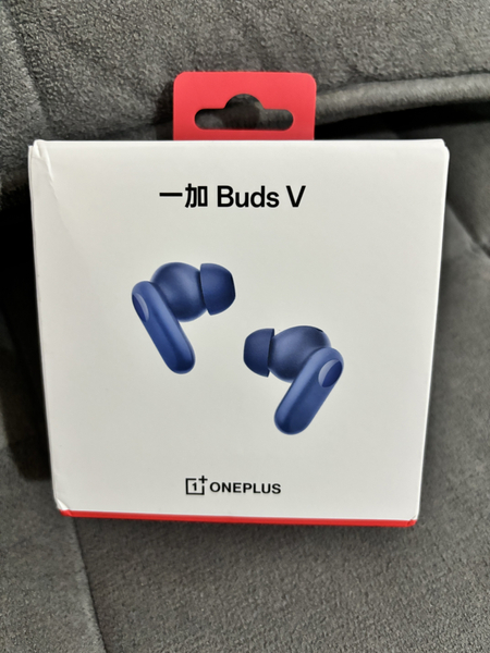 Беспроводные наушники «Oneplus buds v» новые, запечатанные