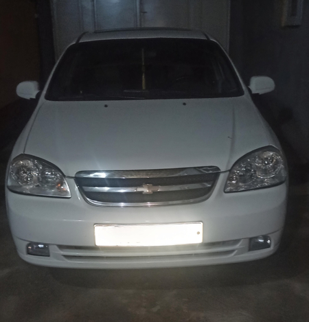 Ласетти 1,8 автомат сотилади