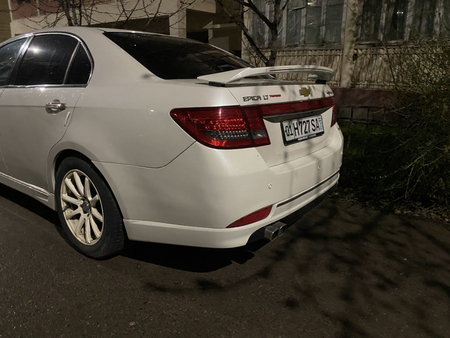 Продаю Lexus спойлер