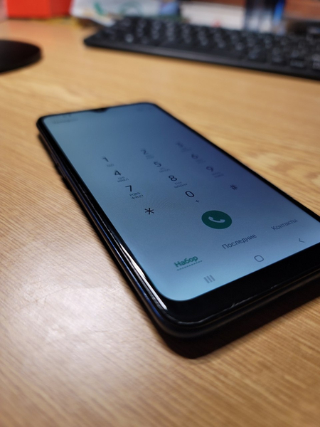 Samsung A10s sotiladi