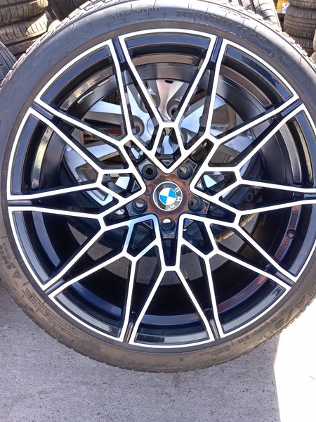 R20 BMW DISKA Balon Xolati idial kovini