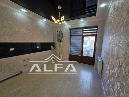 2 xonali 68m² 3-qavat sotiladi.