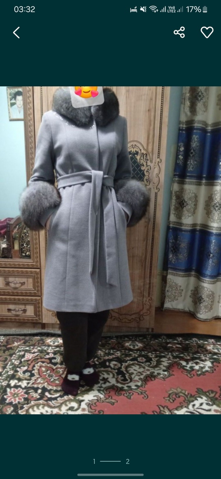 Ayollar paltosi sotiladi