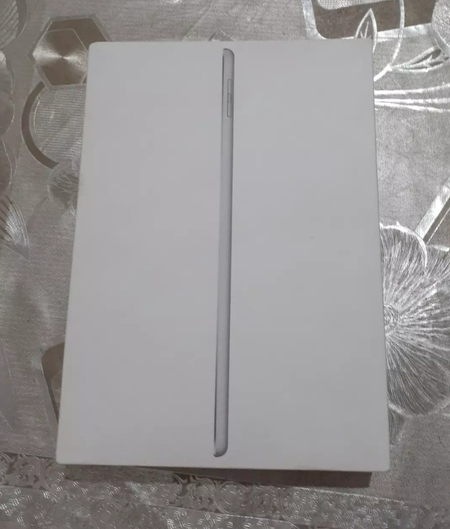 iPad 6 Generation Wi-Fi 128 GB