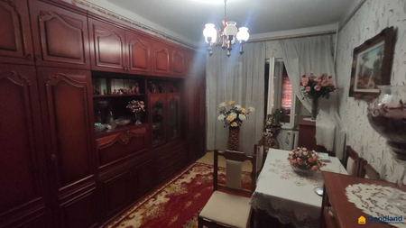 Продается  4 ком квартира в Юнусабадском р-не  16 квартал ! (J 1830)