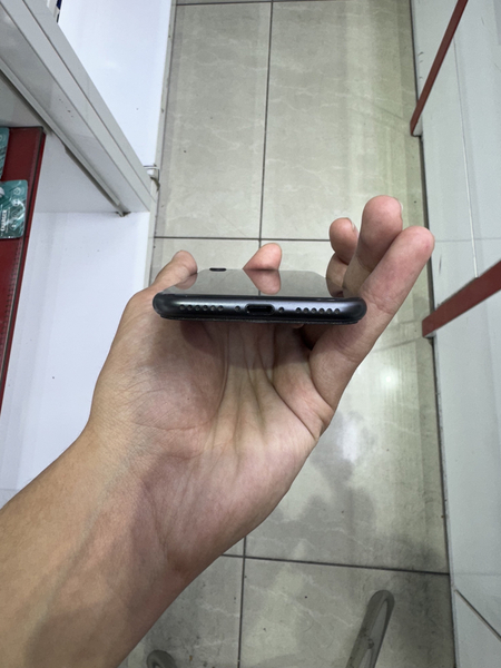 Iphon 8 Ideal Hollatda