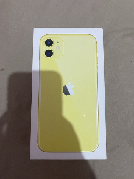 iPhone 11 sotiladi ideal xolata
