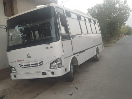 Isuzi  avtobus 2019