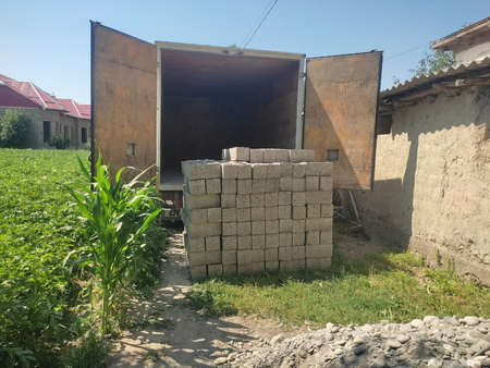 Shlaka blok jomboy