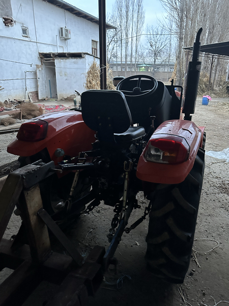 Chimgan 404 traktor