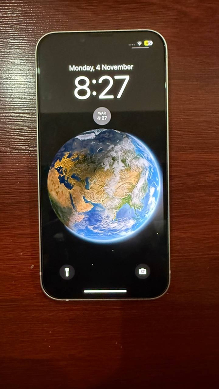 Iphone 13 в хорошем состоянии
