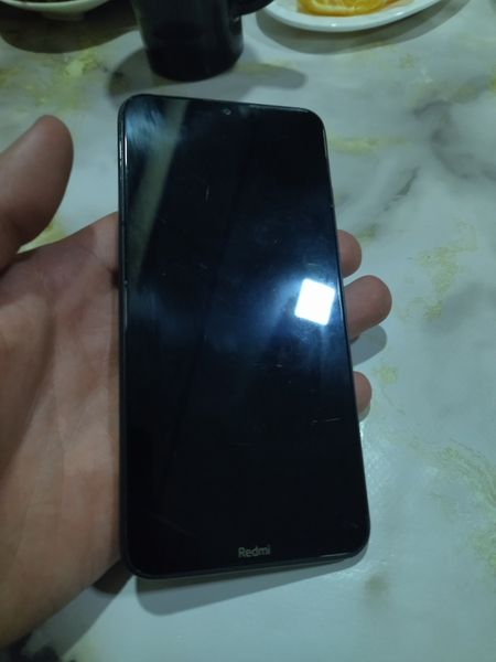 Redmi 8 32 gb karobka dak