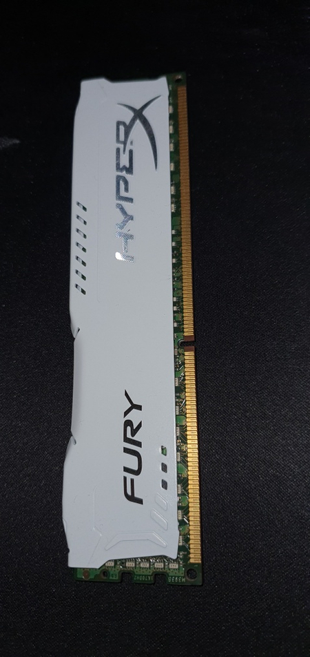 Продам Hyper DDR-3 по 8gb 2 шт
