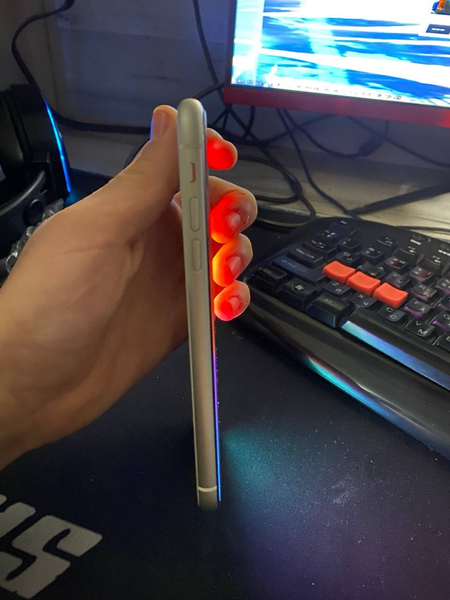 Iphone 11 (128 gb)