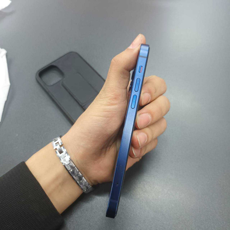 iPhone 12 sotiladi