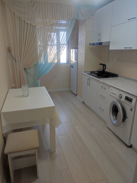 Продается 1 ком. Балкон 1*6 Чиланзар 1