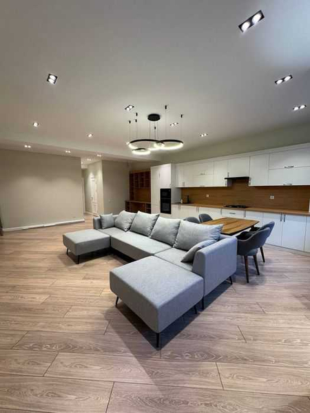 Мирабад • 2-комн • 75 м² • этаж 2/4 • [АС:003]