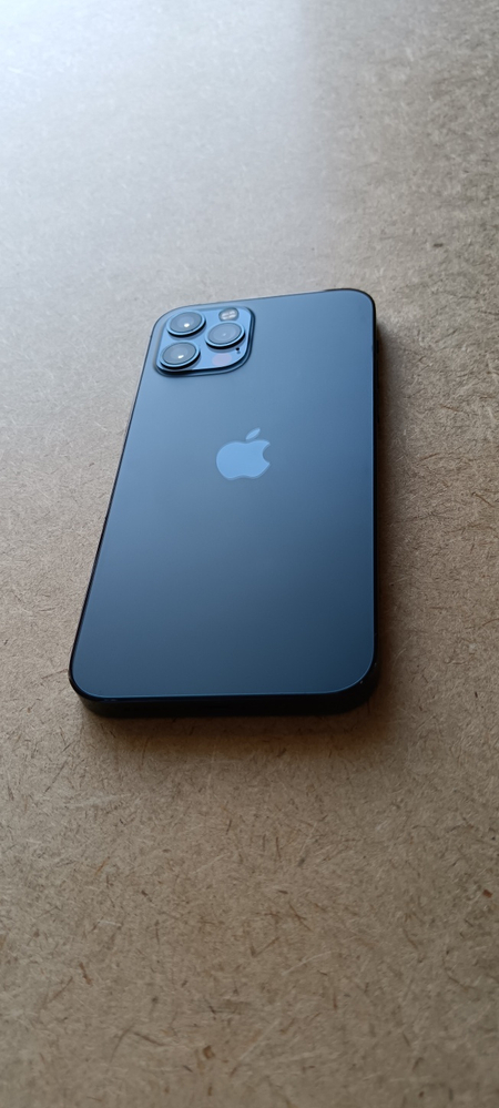 Продаётся iphone 12 pro 256Gb