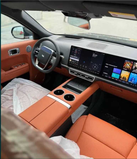 Продаётся Автомобиль Lixiang Li L9 Ultra 2024