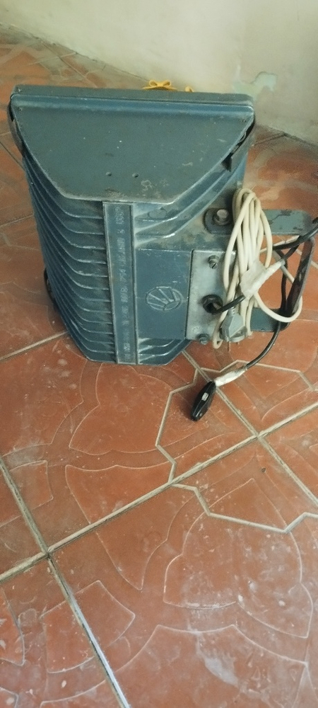 Прожекторь 1000 watt