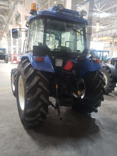 Traktor New Holland TT4.80