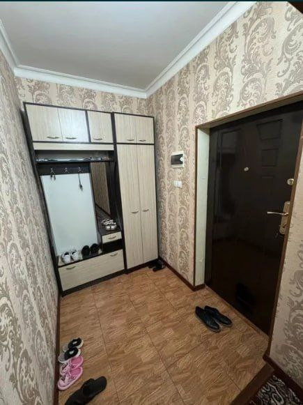 Д.Народав Продам 2/6/9 Нархоз институт