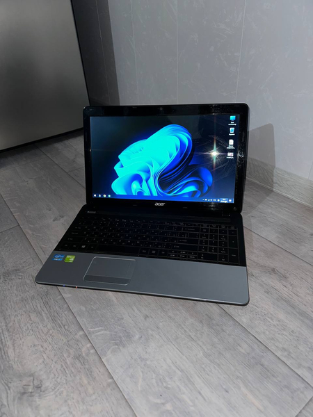 Ноутбук Aspire E1-571G 8 gb  1 tb  i7