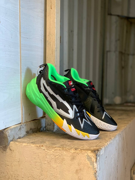 Basketball. Oyoq kiyim Puma Lamelo
